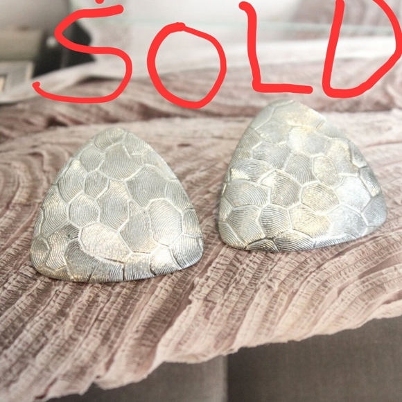 Jewelry | Sold Silver Vintage Textured Triangle Geometric Pebble Art ...